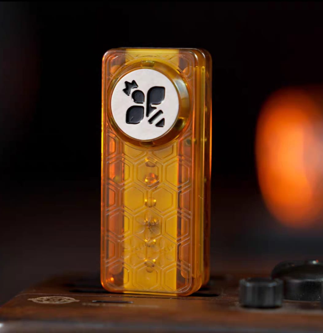 Bee Queen Mechanical